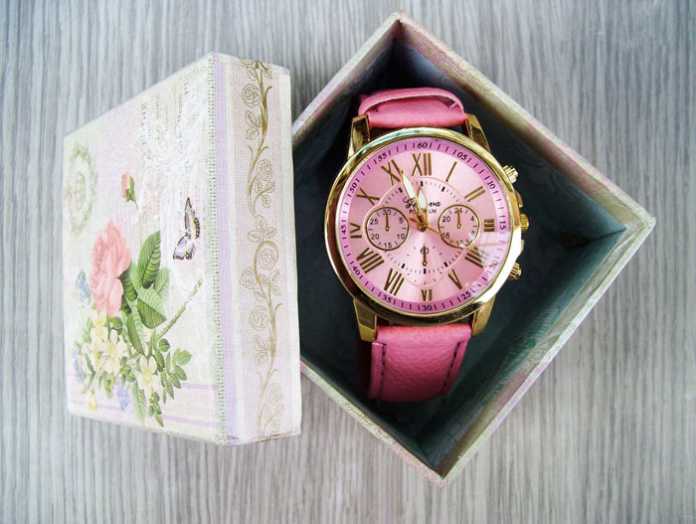 5 Tips for Gifting Watches | Geniusbeauty
