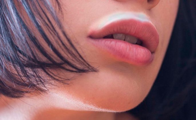 Filler Moustache: Reasons and Treatment | Geniusbeauty